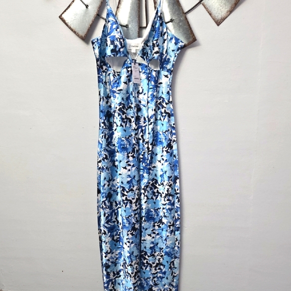 Dresses | Shelby Navy Floral Maxi Dress | Poshmark